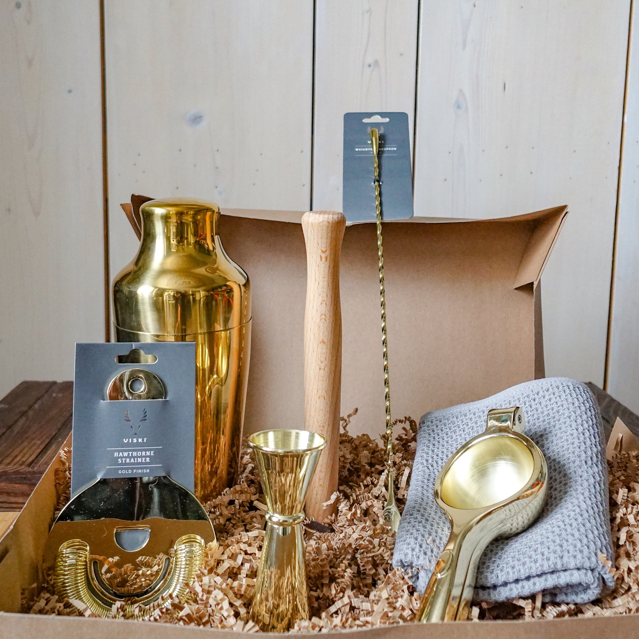 Gold Small Cocktail Set - Shaker, Jigger, Strainer, Spoon, Muddler, Ju ...